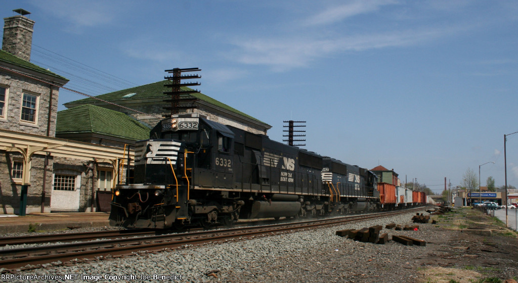 NS 6332 on H49